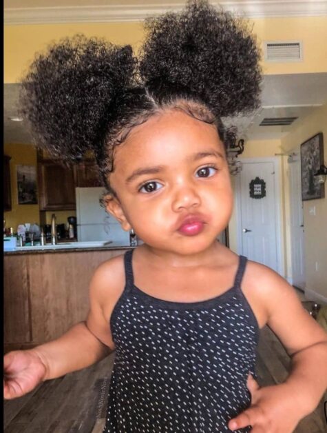 10 Ideias de Penteados Infantis Para Cabelos Crespos - Cabelo Curto