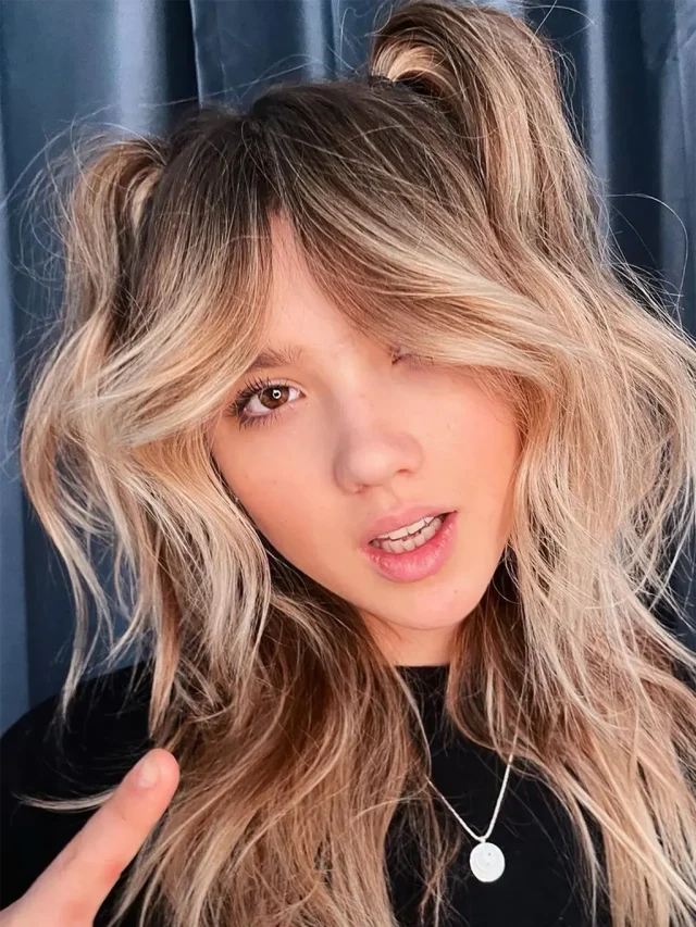 16 Penteados para Cabelo Solto Que Estão na Moda em 2024 | Cabelo Curto